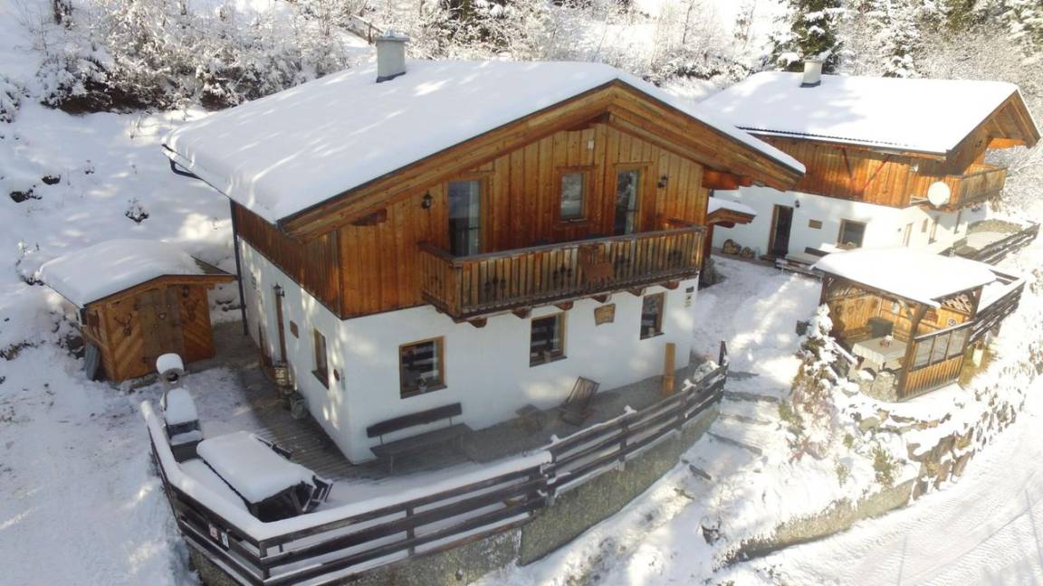 100 M² Ferienhaus ∙ 4 Schlafzimmer ∙ 10 Gäste - Zell am See