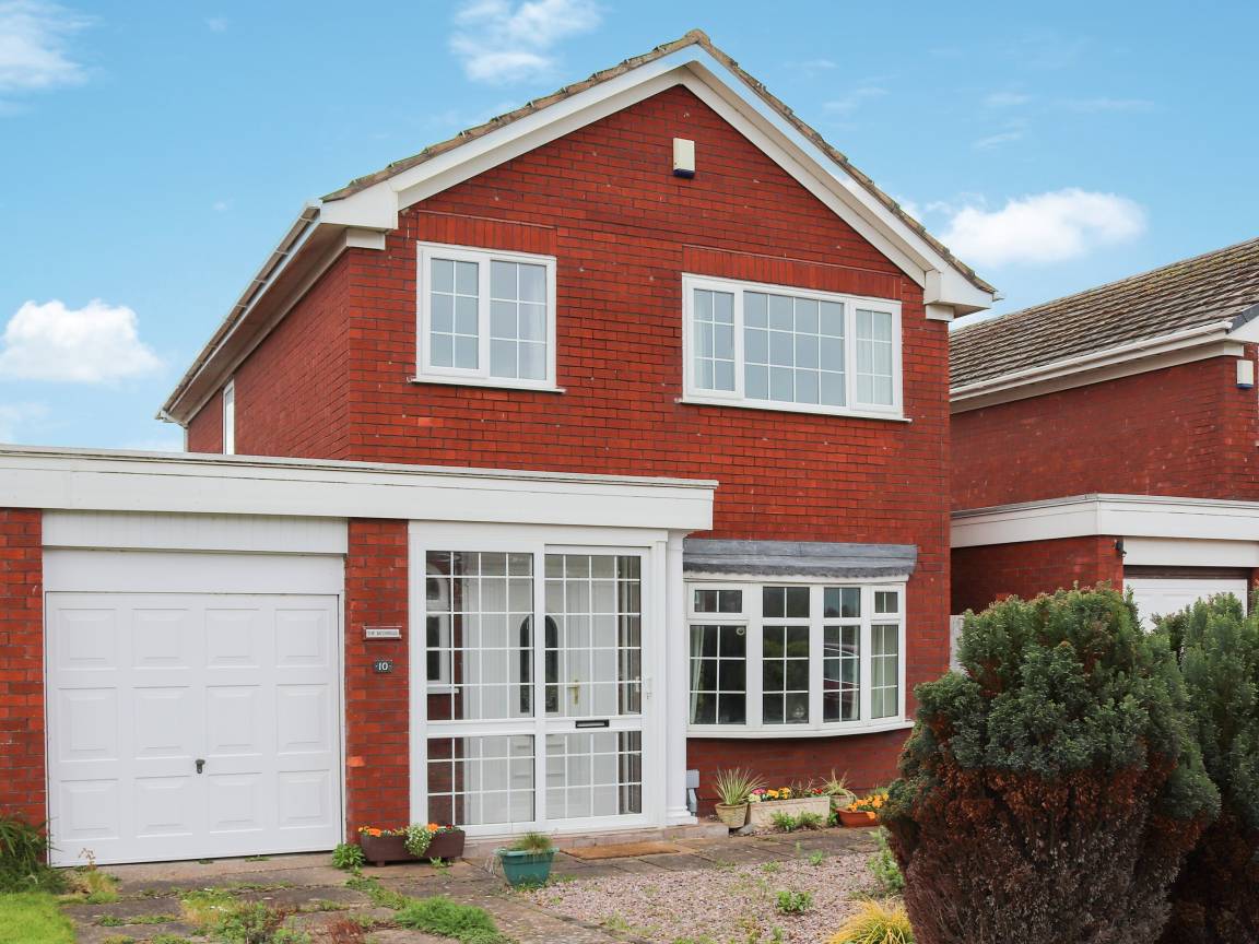 Cottage ∙ 4 Bedrooms ∙ 6 Guests - Rhyl
