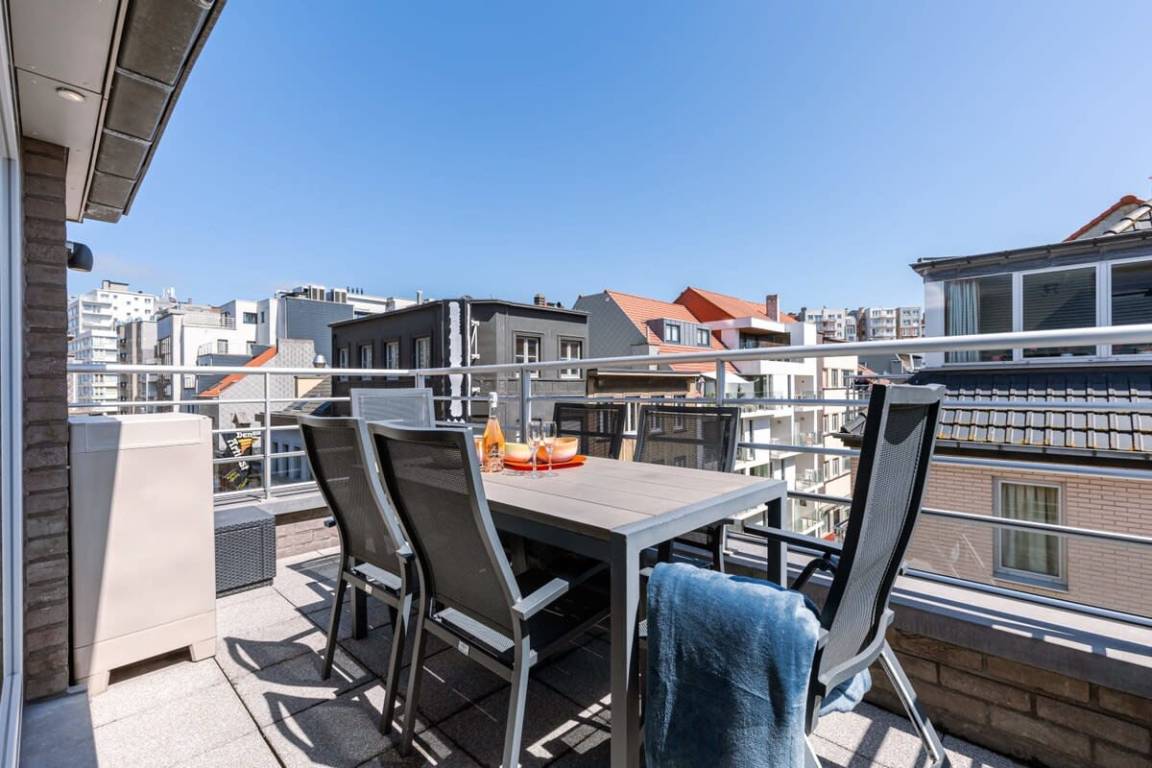 62 M² Apartment ∙ 2 Bedrooms ∙ 4 Guests - Ostend