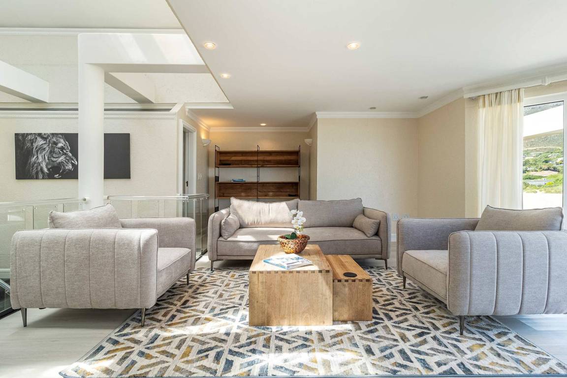 250 M² Villa ∙ 3 Bedrooms ∙ 6 Guests - Cape Town