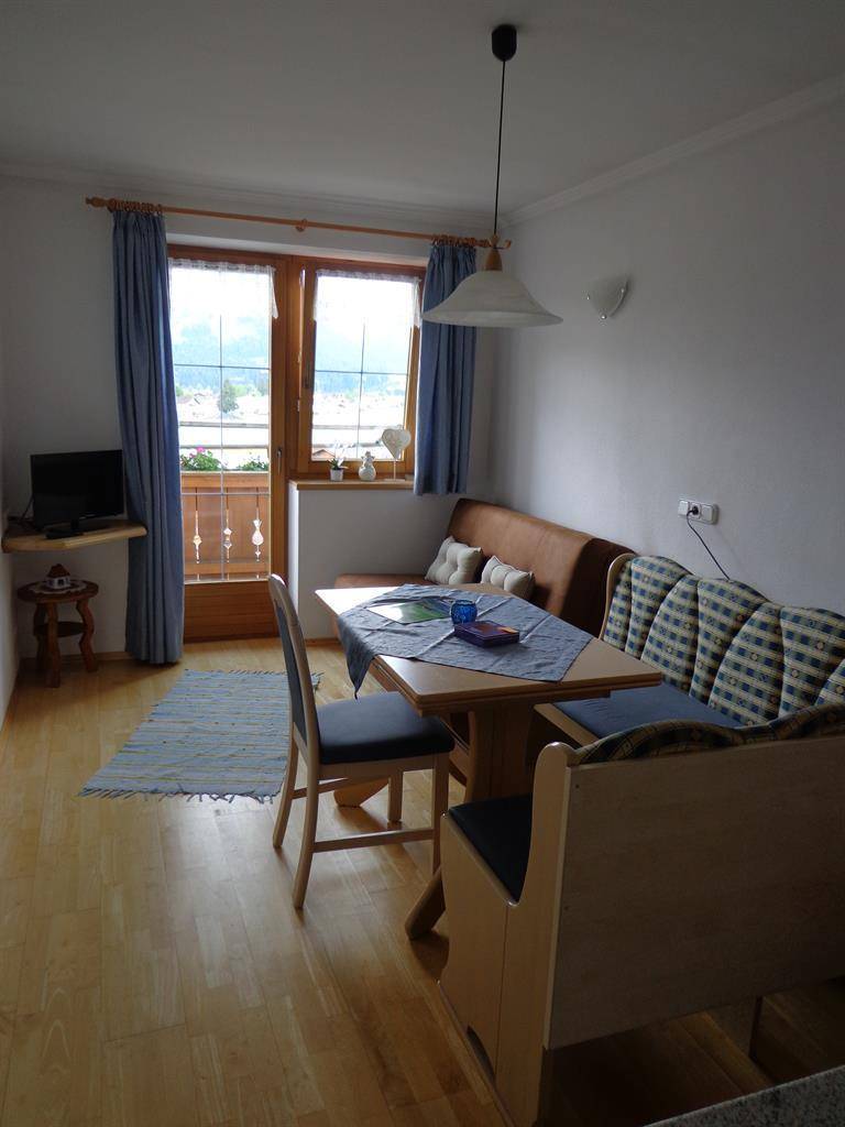 35 M² Ferienwohnung ∙ 1 Schlafzimmer ∙ 3 Gäste - Kössen