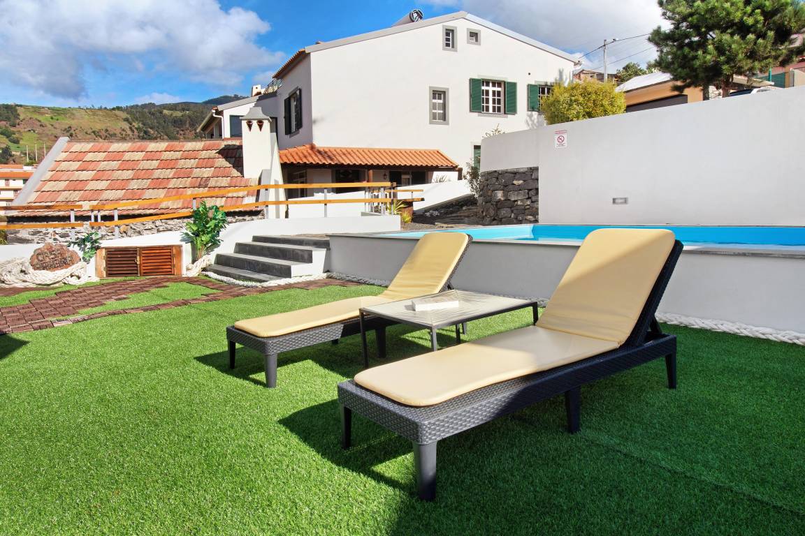 90 M² Huis ∙ 1 Slaapkamer ∙ 12 Gasten - Ponta do Sol