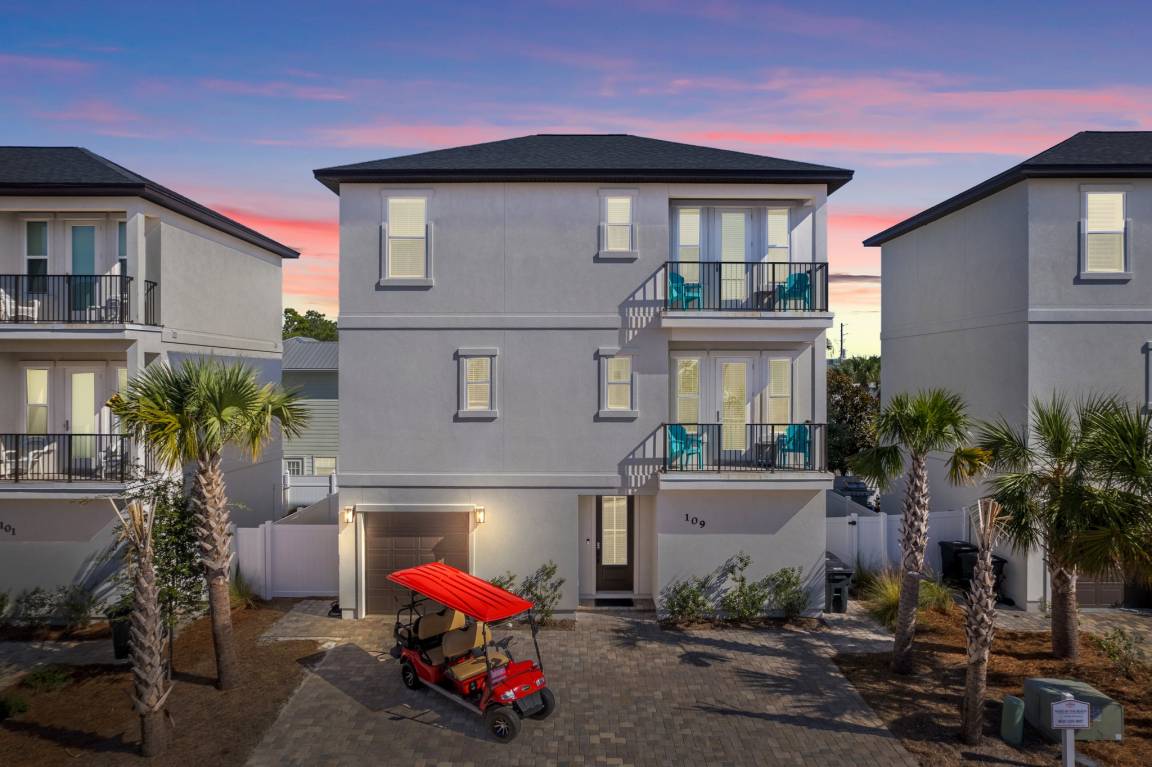 225 M² House ∙ 4 Bedrooms ∙ 16 Guests - Florida Panhandle, FL