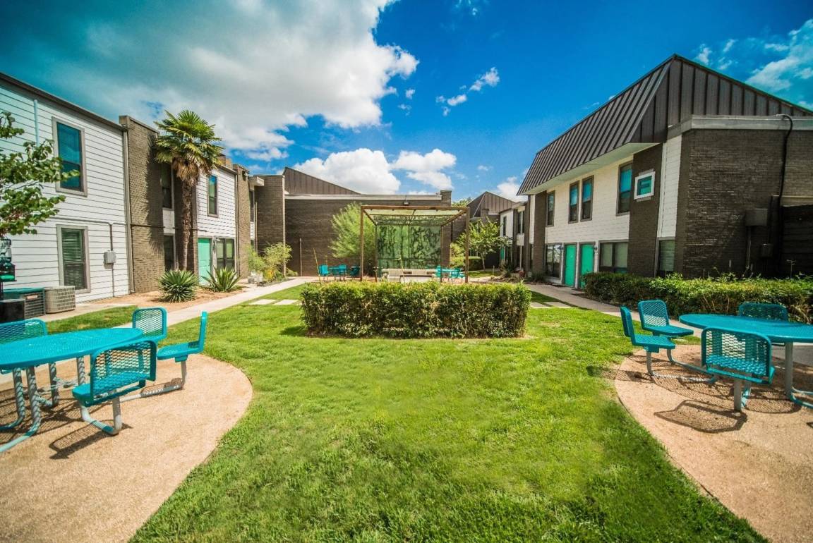 48 M² Apartment ∙ 1 Bedroom ∙ 4 Guests - Pleasant Valley - Austin