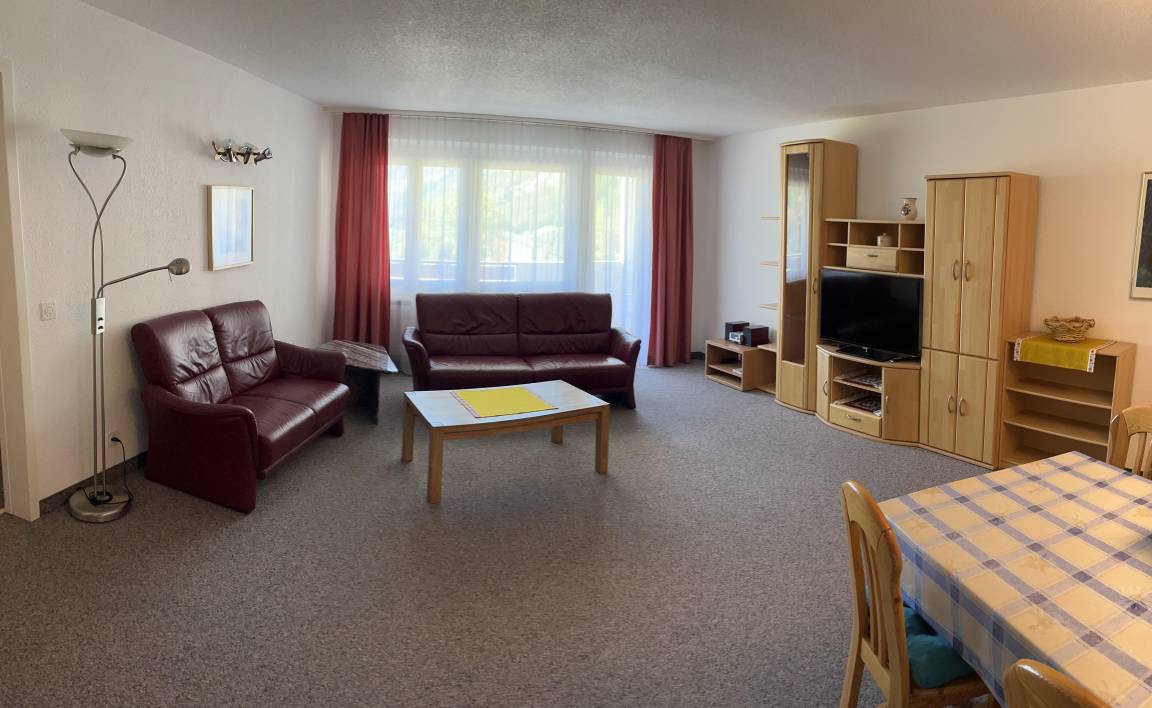 70 M² Ferienwohnung ∙ 2 Schlafzimmer ∙ 5 Gäste - Leukerbad