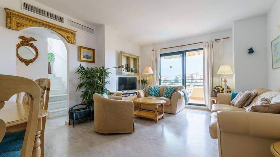 111 M² Casa ∙ 3 Habitaciones ∙ 6 Huéspedes - Calahonda