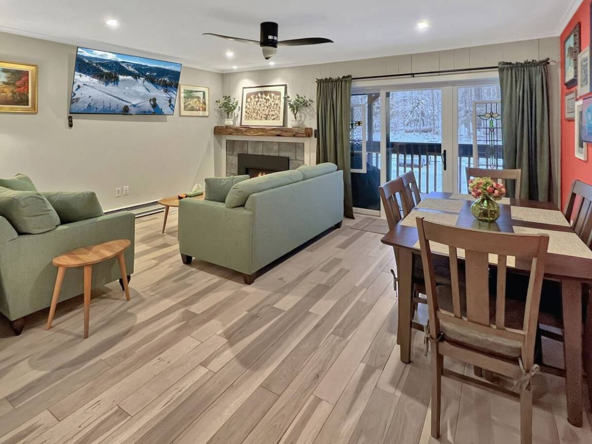 Condo ∙ 2 Bedrooms ∙ 6 Guests - Rutland, VT