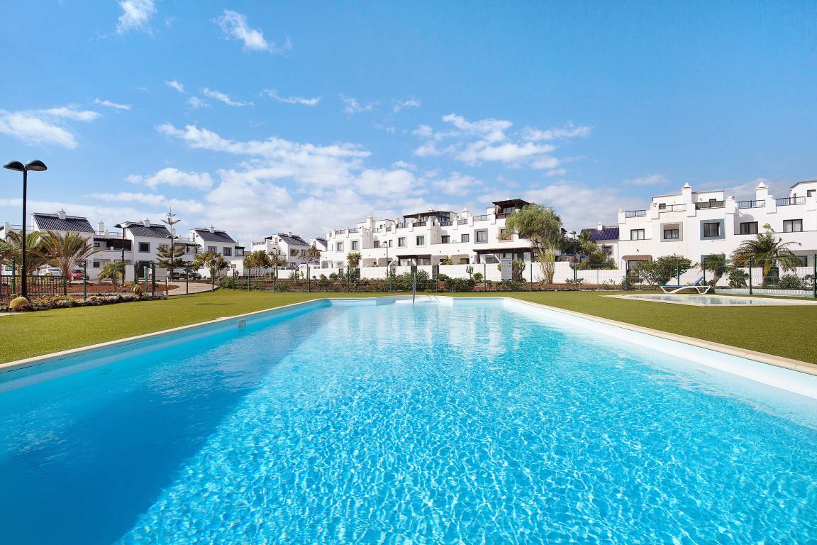 112 M² House ∙ 4 Bedrooms ∙ 9 Guests - Corralejo
