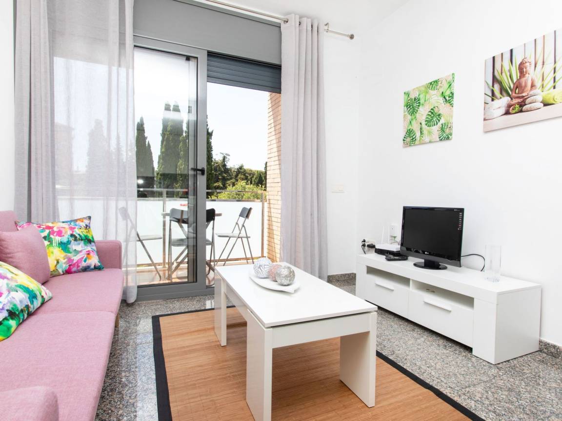 65 M² Apartment ∙ 2 Bedrooms ∙ 4 Guests - Lloret de Mar