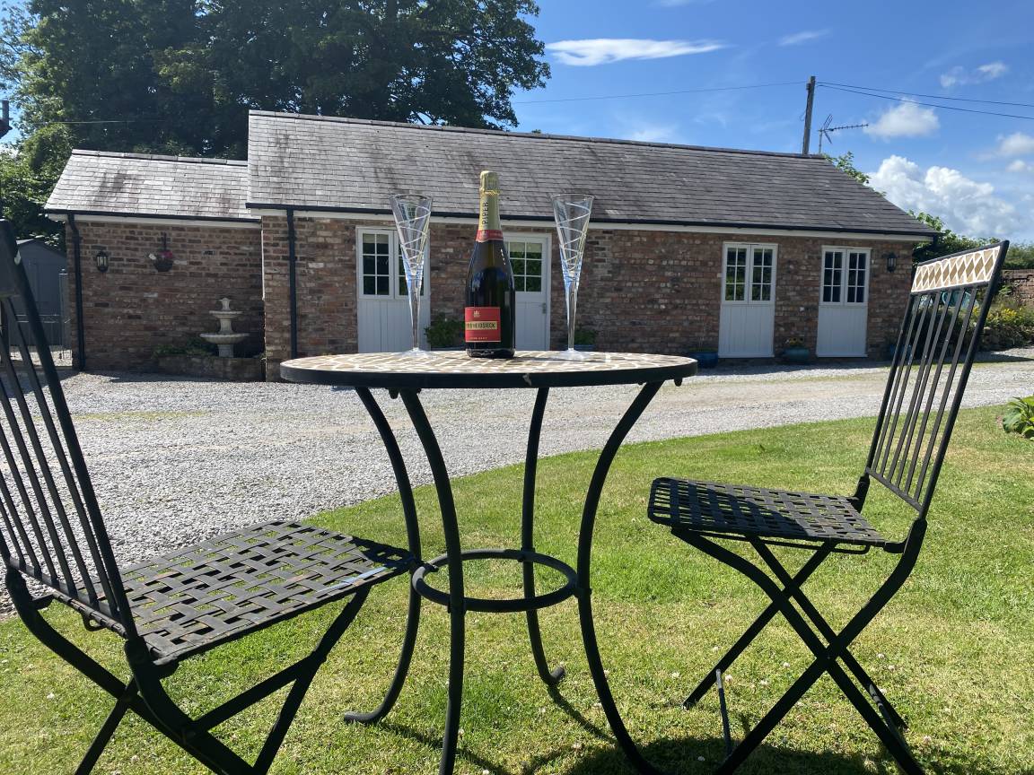 40 M² Cottage ∙ 1 Bedroom ∙ 2 Guests - Wrexham