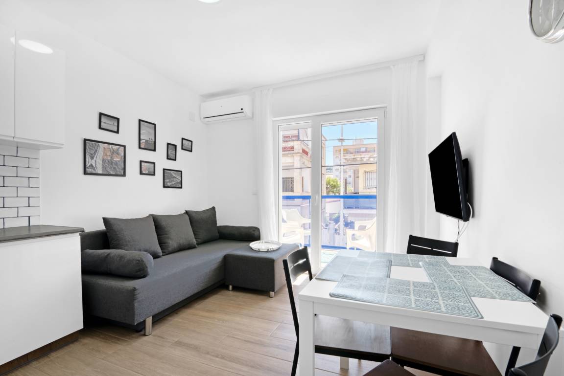 45 M² Apartamento ∙ 2 Habitaciones ∙ 5 Huéspedes - Xeraco