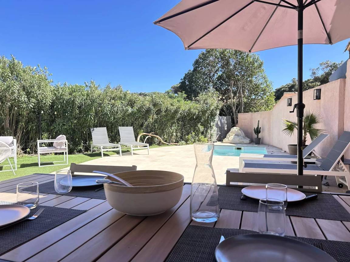 70 M² Maison De Vacances ∙ 2 Chambres ∙ 6 Personnes - Sainte-Maxime