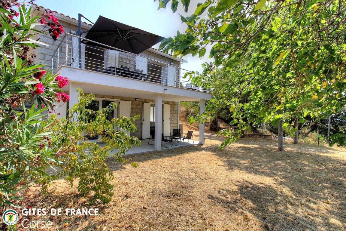 100 M² Gîte ∙ 3 Chambres ∙ 6 Personnes - Corse