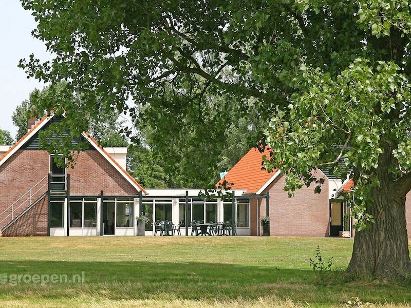 Maison De Vacances ∙ 11 Chambres ∙ 28 Personnes - Almelo
