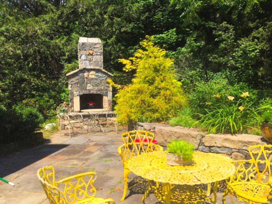 Lodge ∙ 1 Bedroom ∙ 2 Guests - Connecticut