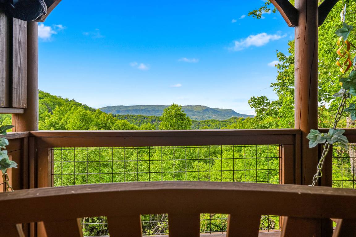 130 M² House ∙ 2 Bedrooms ∙ 9 Guests - Townsend, TN