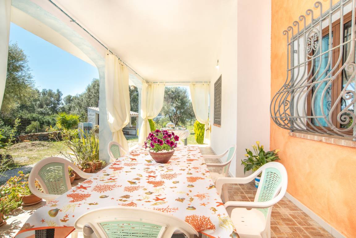 80 M² Appartement ∙ 3 Slaapkamers ∙ 8 Gasten - Orosei