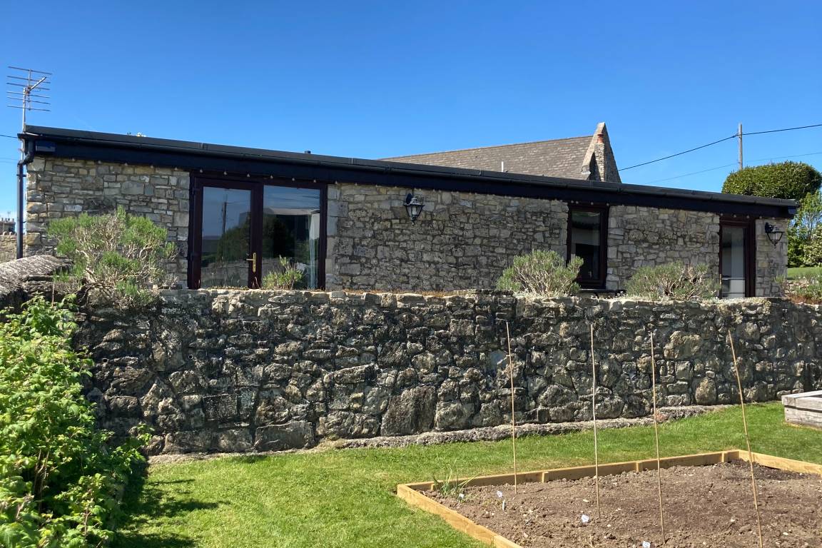 75 M² Cottage ∙ 3 Bedrooms ∙ 4 Guests - Vale of Glamorgan