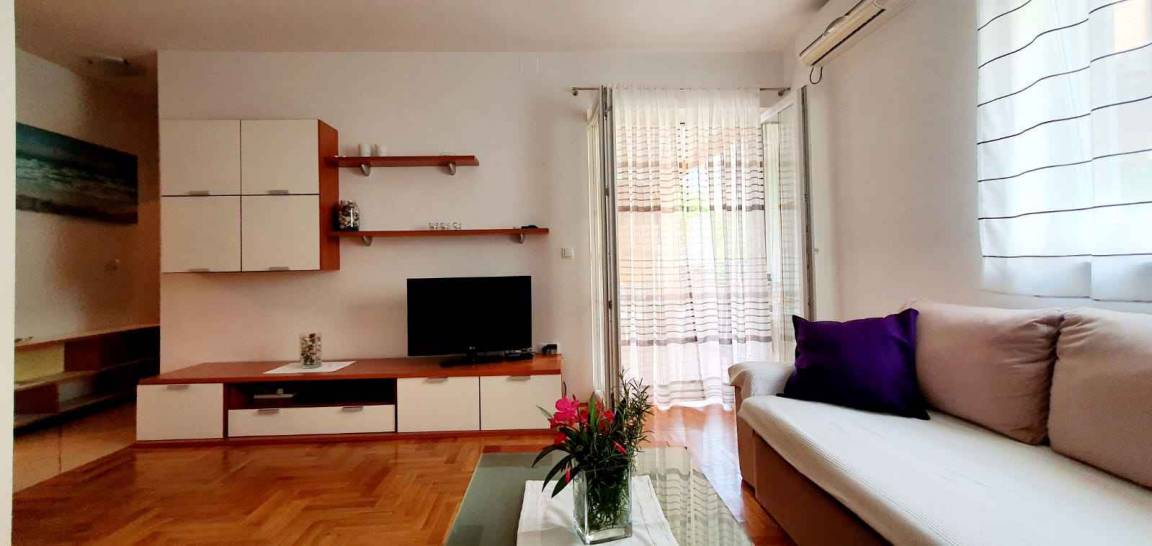 50 M² Apartment ∙ 2 Bedrooms ∙ 5 Guests - Malinska