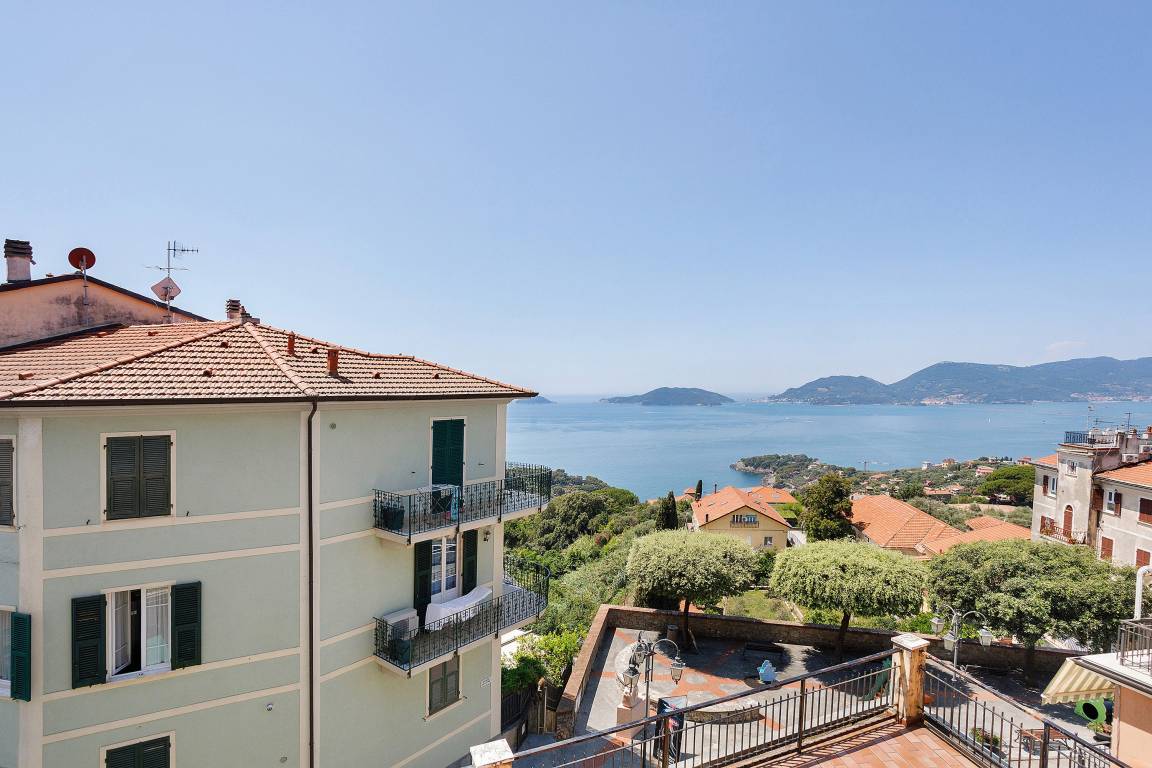 70 M² Appartement ∙ 2 Chambres ∙ 4 Personnes - Lerici