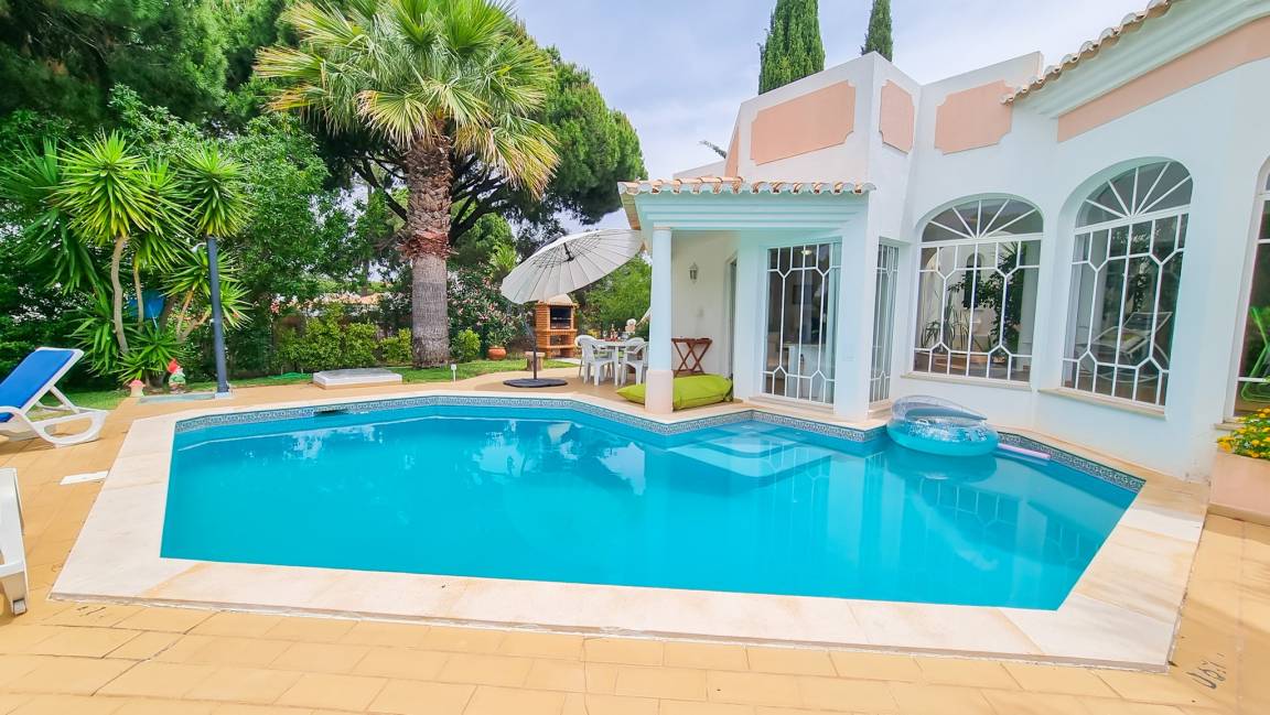 133 M² Huis ∙ 3 Slaapkamers ∙ 6 Gasten - Vilamoura