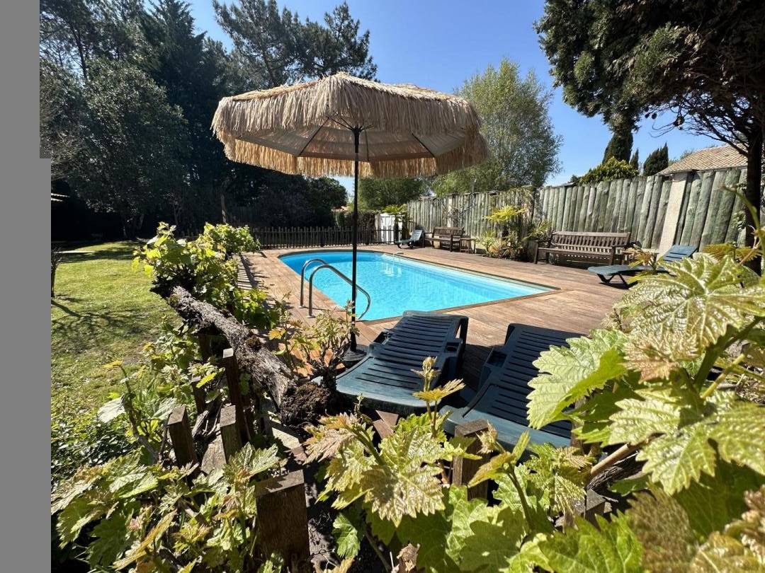 130 M² Gîte ∙ 5 Chambres ∙ 10 Personnes - Biscarrosse