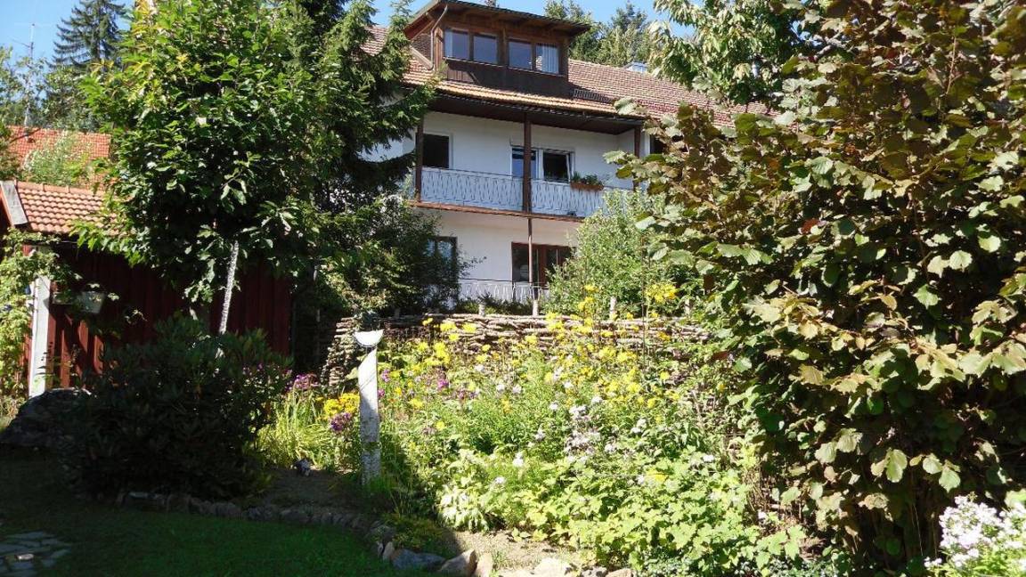 65 M² Ferienwohnung ∙ 1 Schlafzimmer ∙ 2 Gäste - Spiegelau