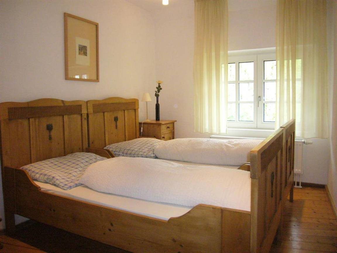 70 M² Ferienwohnung ∙ 1 Schlafzimmer ∙ 3 Gäste - Bernkastel-Kues