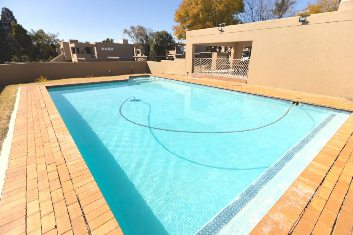 Apartment ∙ 2 Bedrooms ∙ 4 Guests - Sandton