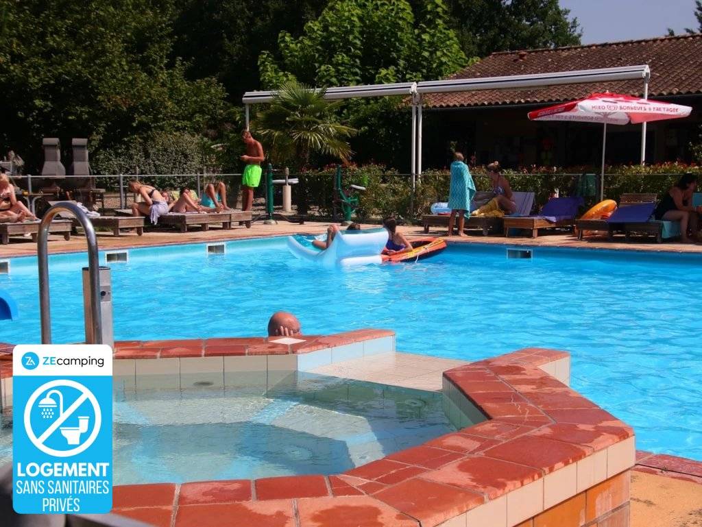 72 M² Tente ∙ 2 Chambres ∙ 5 Personnes - Biron