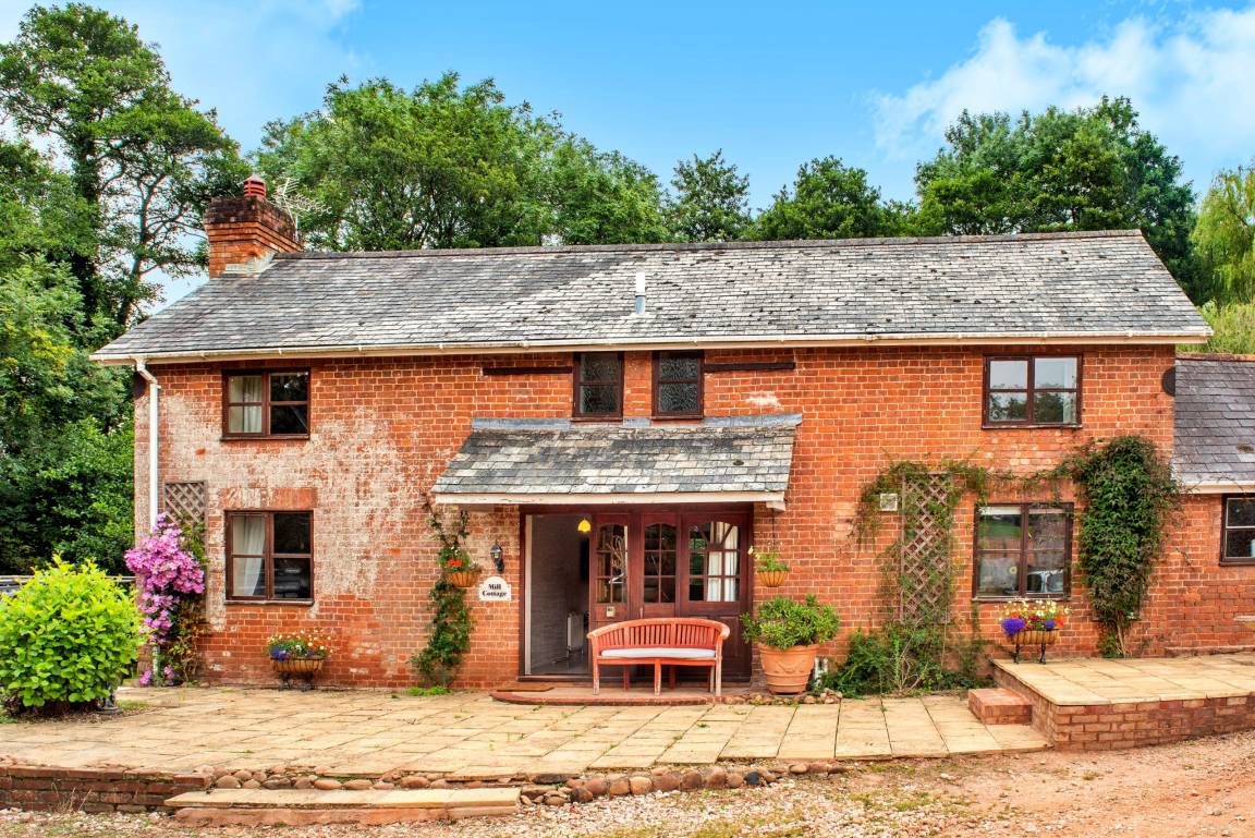 150 M² Cottage ∙ 4 Bedrooms ∙ 9 Guests - Topsham