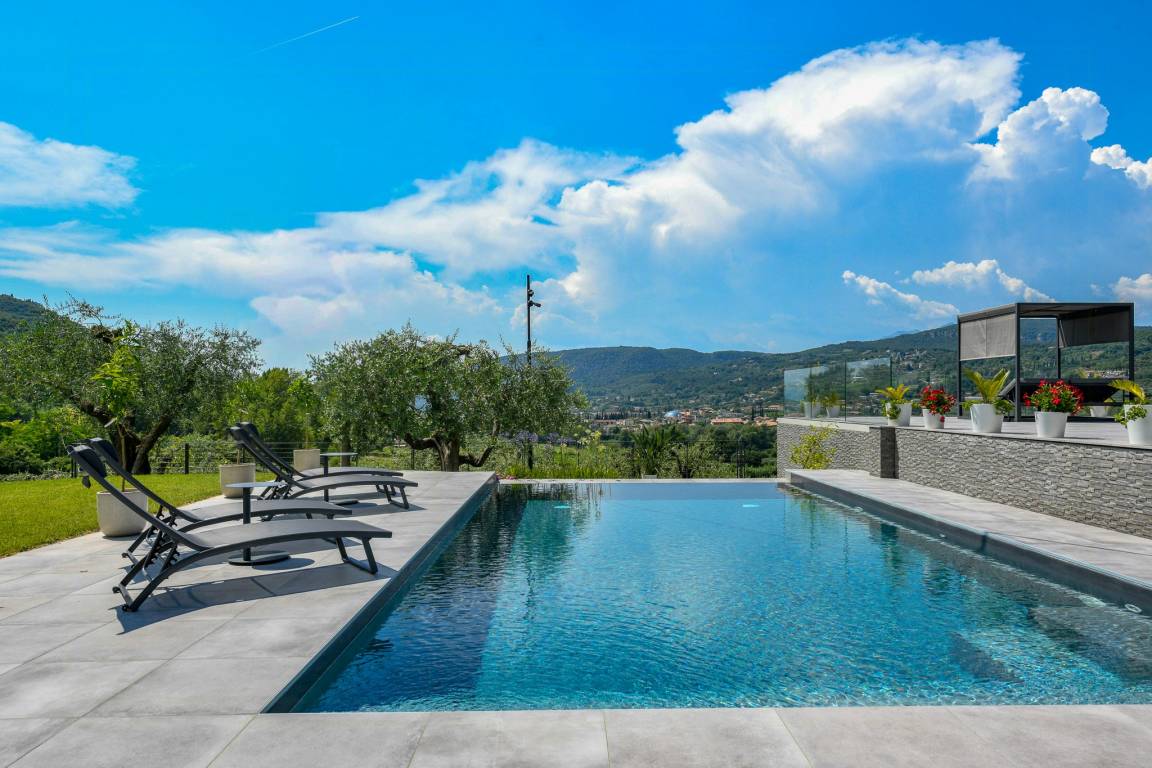 480 M² Maison De Vacances ∙ 3 Chambres ∙ 5 Personnes - San Zeno di Montagna