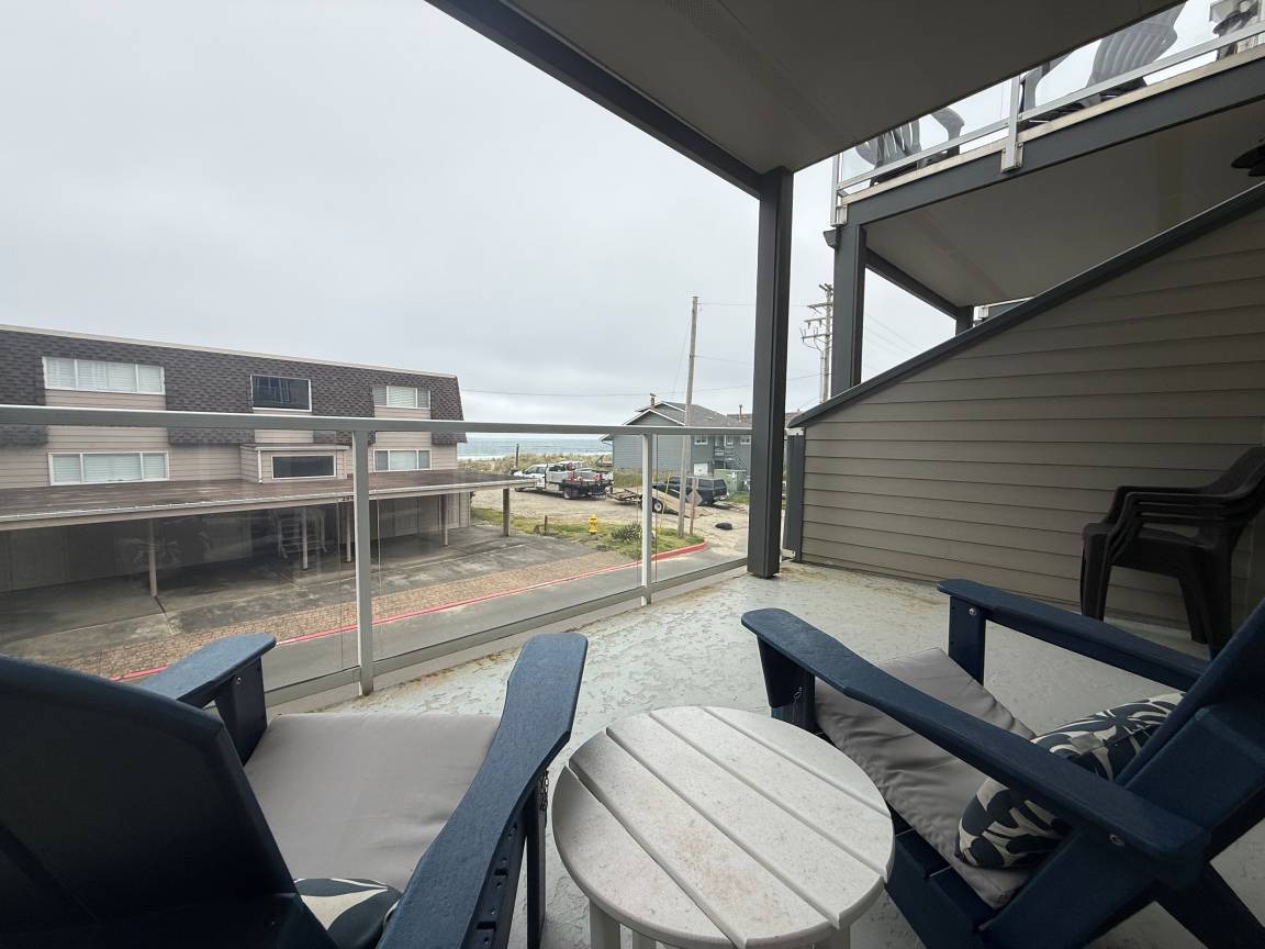 150 M² House ∙ 2 Bedrooms ∙ 8 Guests - Rockaway Beach, OR