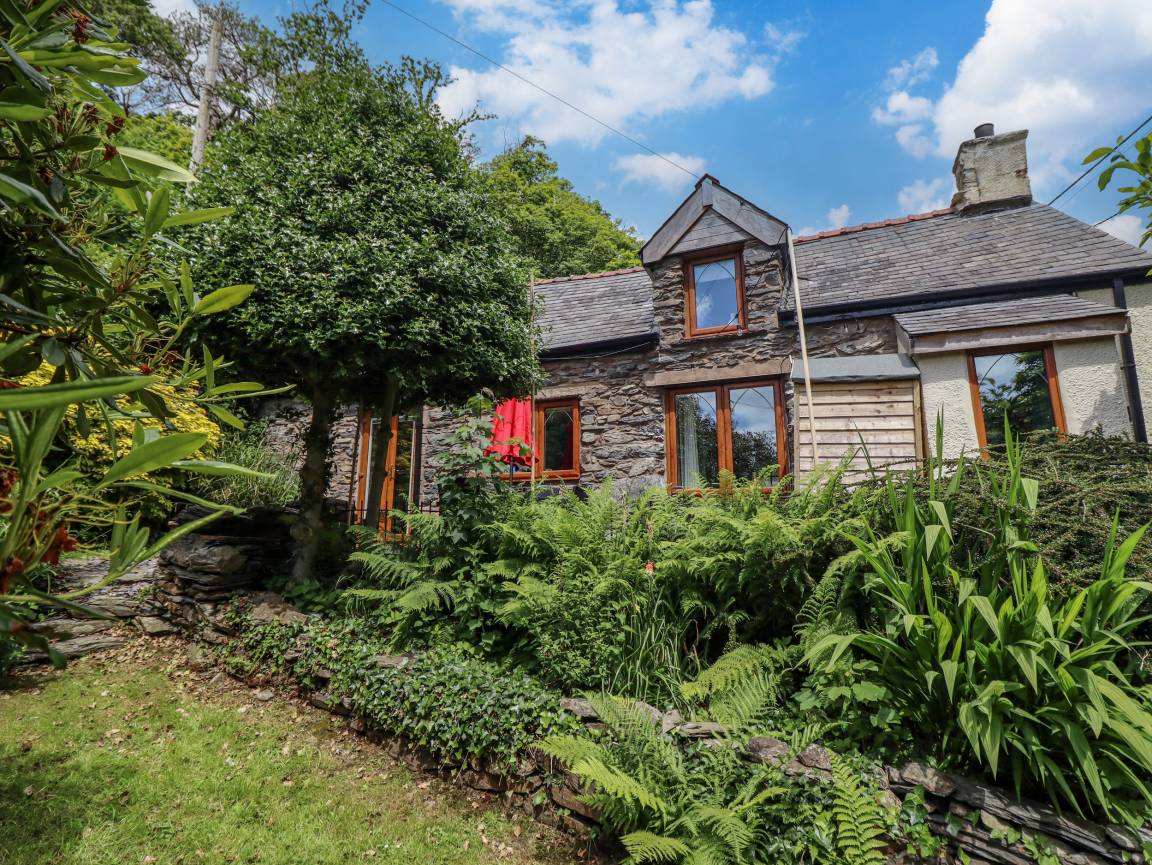 Cottage ∙ 2 Bedrooms ∙ 4 Guests - Barmouth