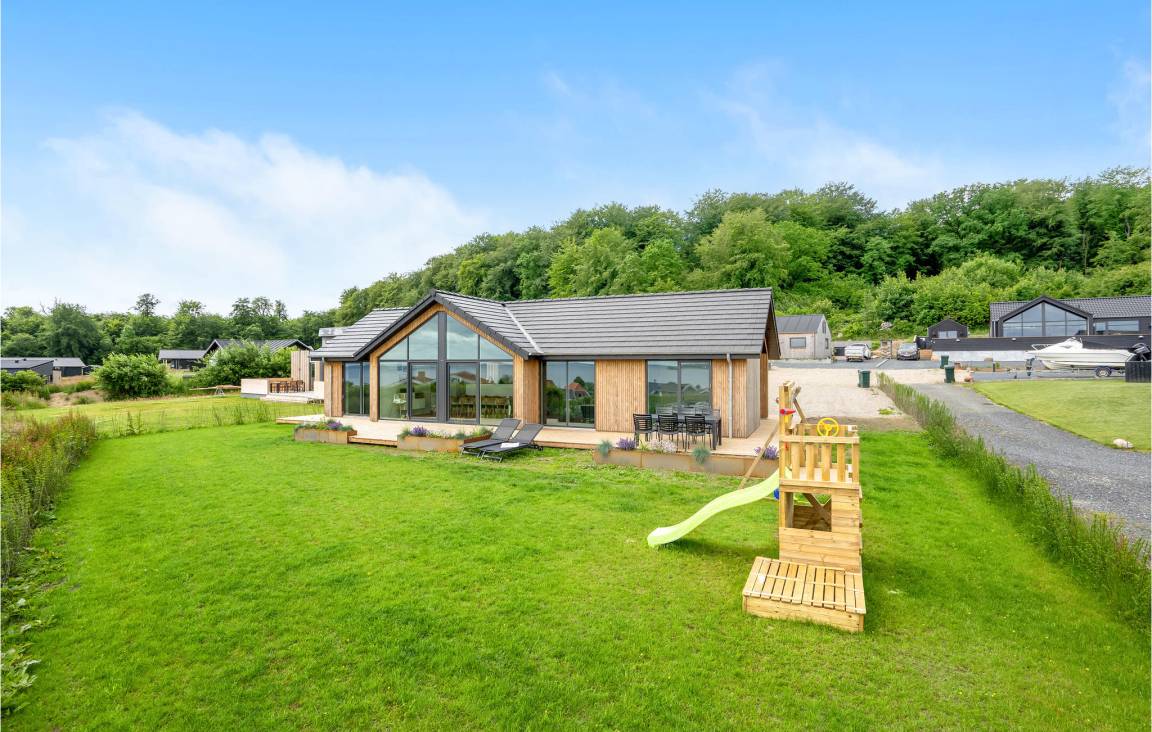 154 M² Huis ∙ 4 Slaapkamers ∙ 10 Gasten - Kolding