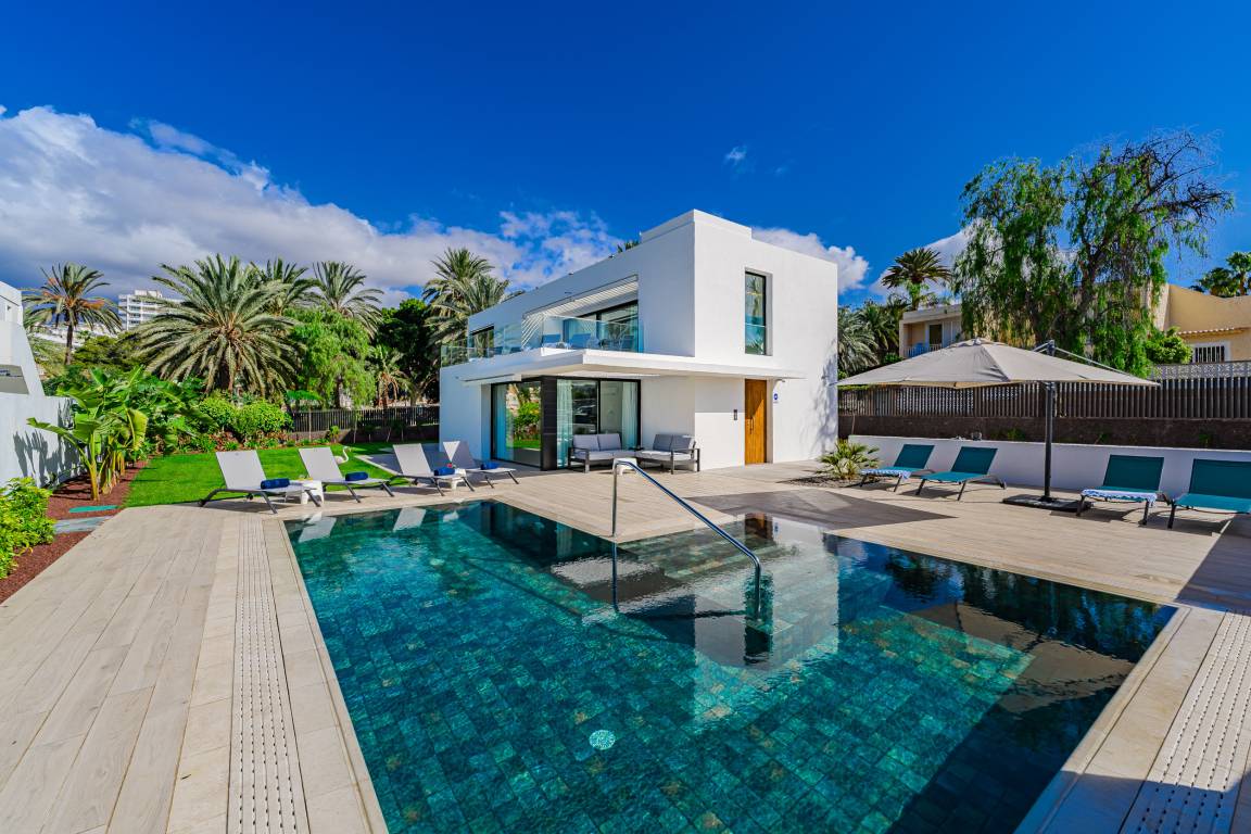 120 M² Apartamento ∙ 2 Habitaciones ∙ 4 Huéspedes - Costa Adeje