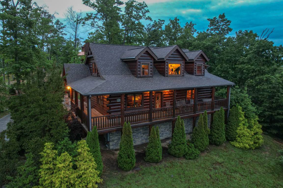 262 M² House ∙ 4 Bedrooms ∙ 12 Guests - Wears Valley, TN