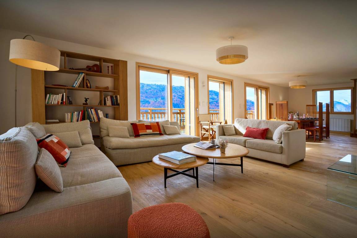 240 M² Chalet ∙ 5 Chambres ∙ 12 Personnes - Avoriaz