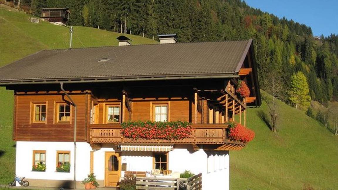 50 M² Ferienwohnung ∙ 1 Schlafzimmer ∙ 2 Gäste - Lesachtal