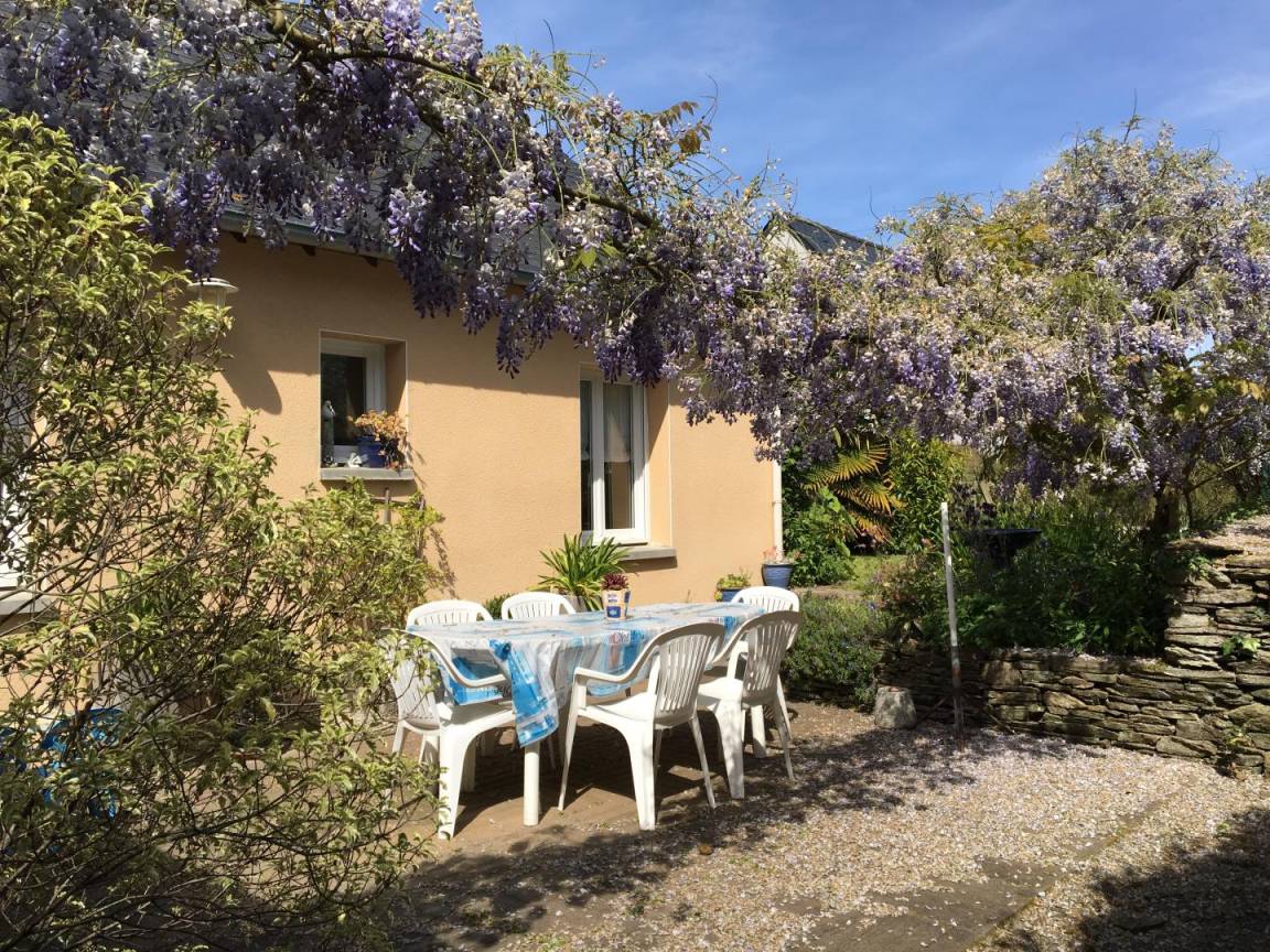 77 M² Gîte ∙ 3 Chambres ∙ 6 Personnes - Cancale
