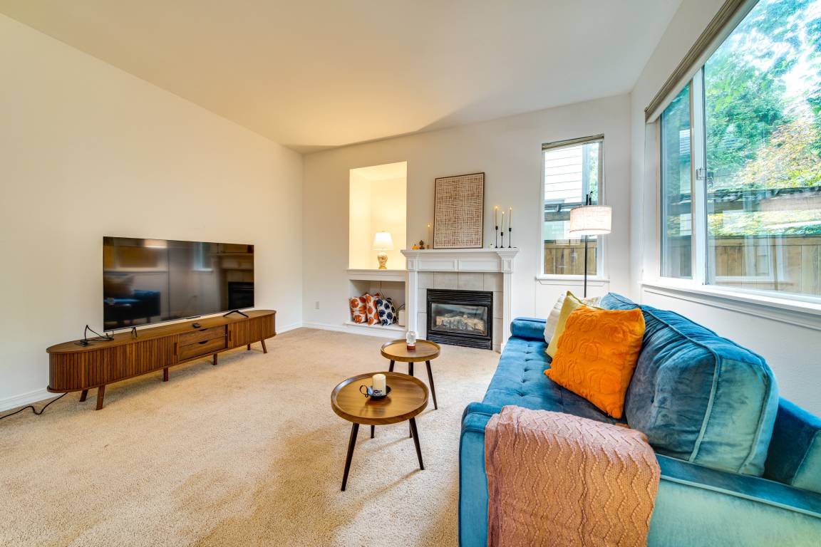 232 M² House ∙ 4 Bedrooms ∙ 8 Guests - Redmond, WA