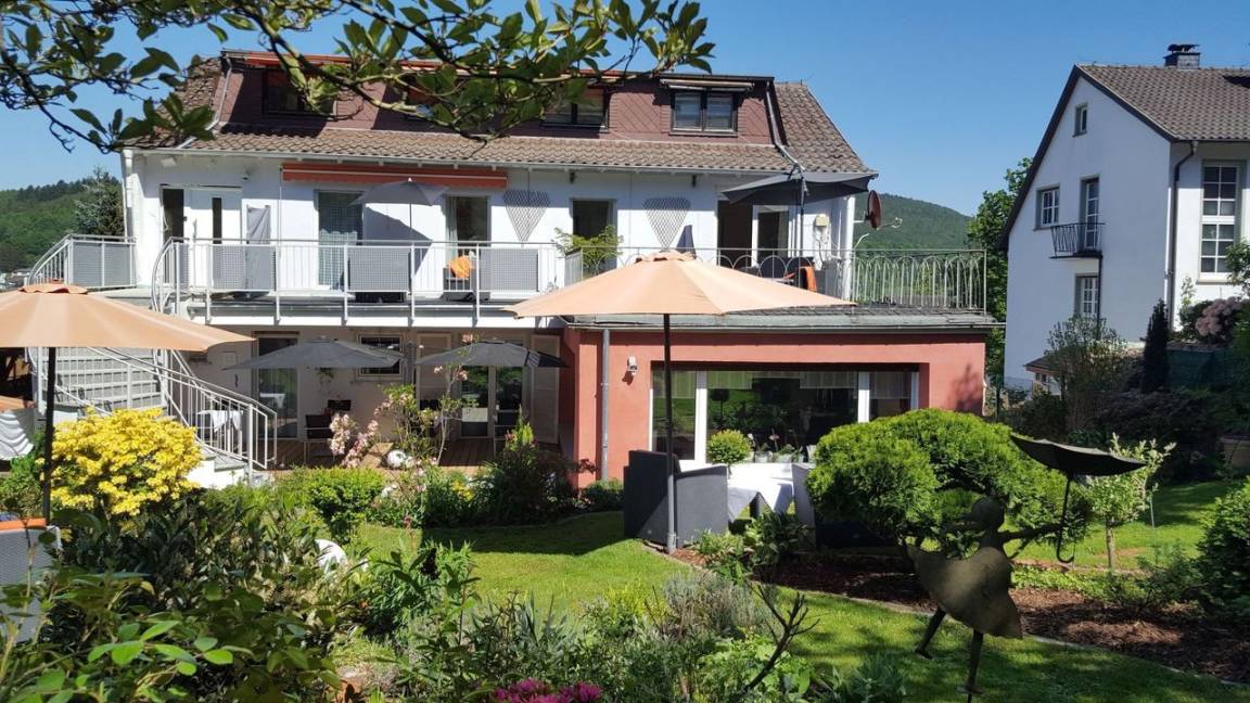 24 M² Hotel ∙ 2 Guests - Bad Orb