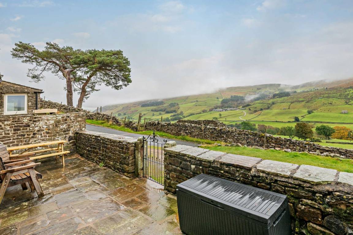 Cottage ∙ 3 Bedrooms ∙ 6 Guests - Askrigg