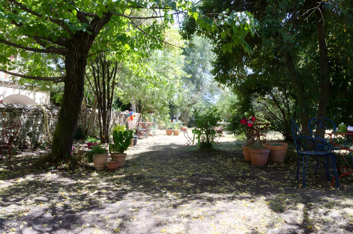 100 M² Appartement ∙ 1 Chambre ∙ 6 Personnes - Alès