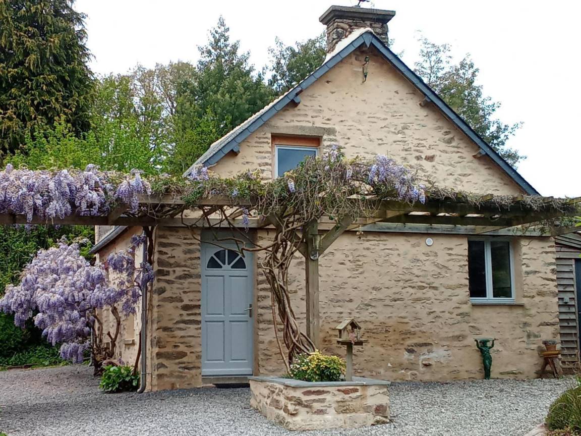 68 M² Gîte ∙ 2 Chambres ∙ 4 Personnes - Brocéliande