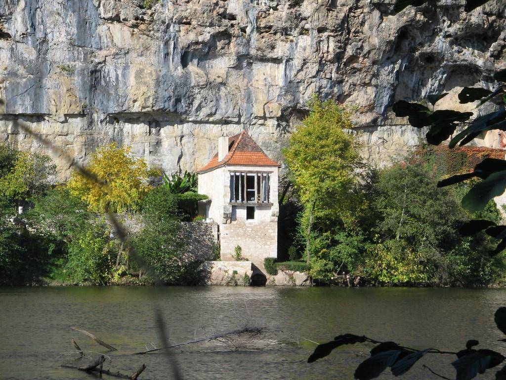 57 M² Gîte ∙ 1 Chambre ∙ 2 Personnes - Saint-Cirq-Lapopie