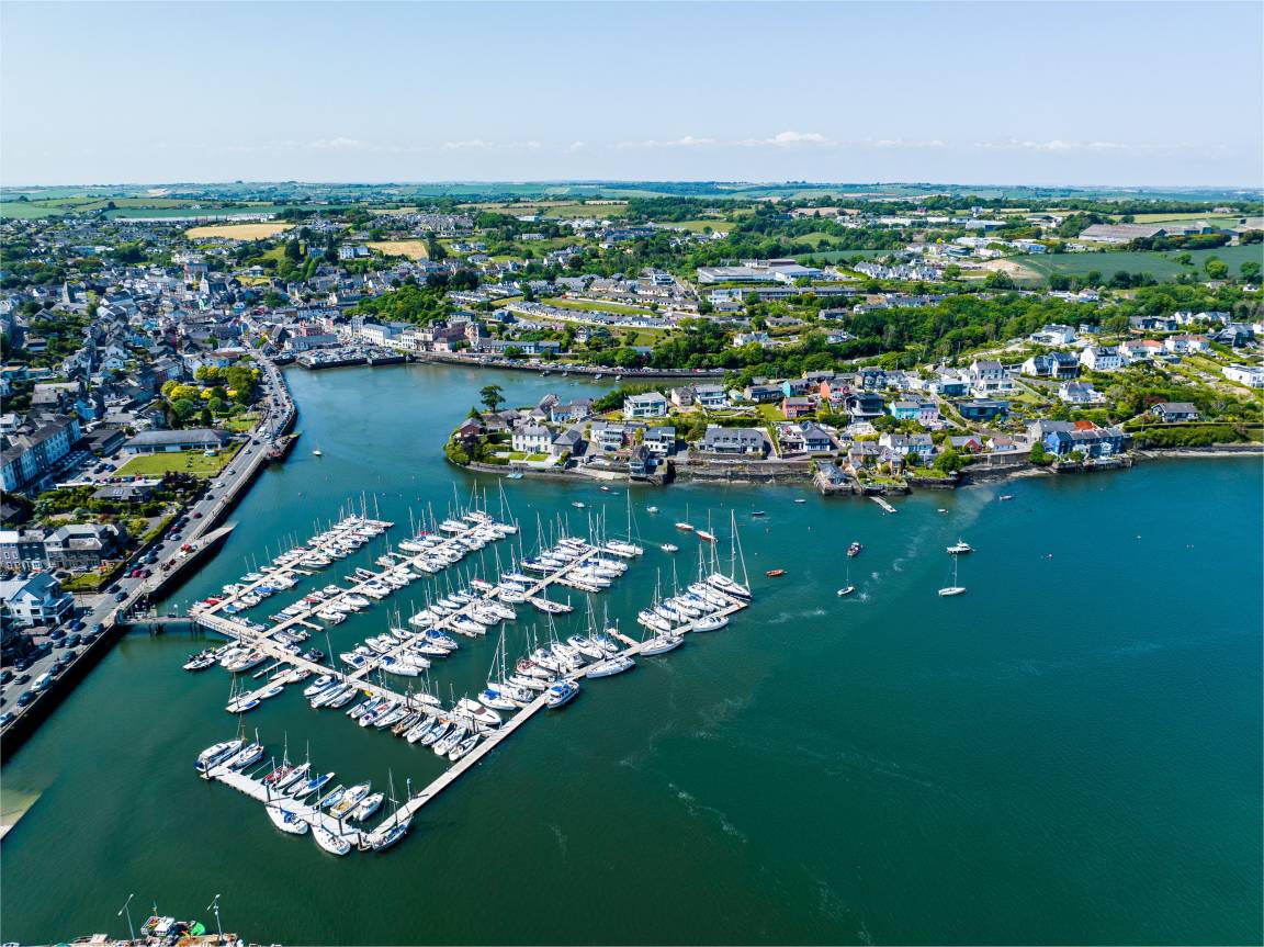 88 M² Apartment ∙ 3 Bedrooms ∙ 6 Guests - Kinsale