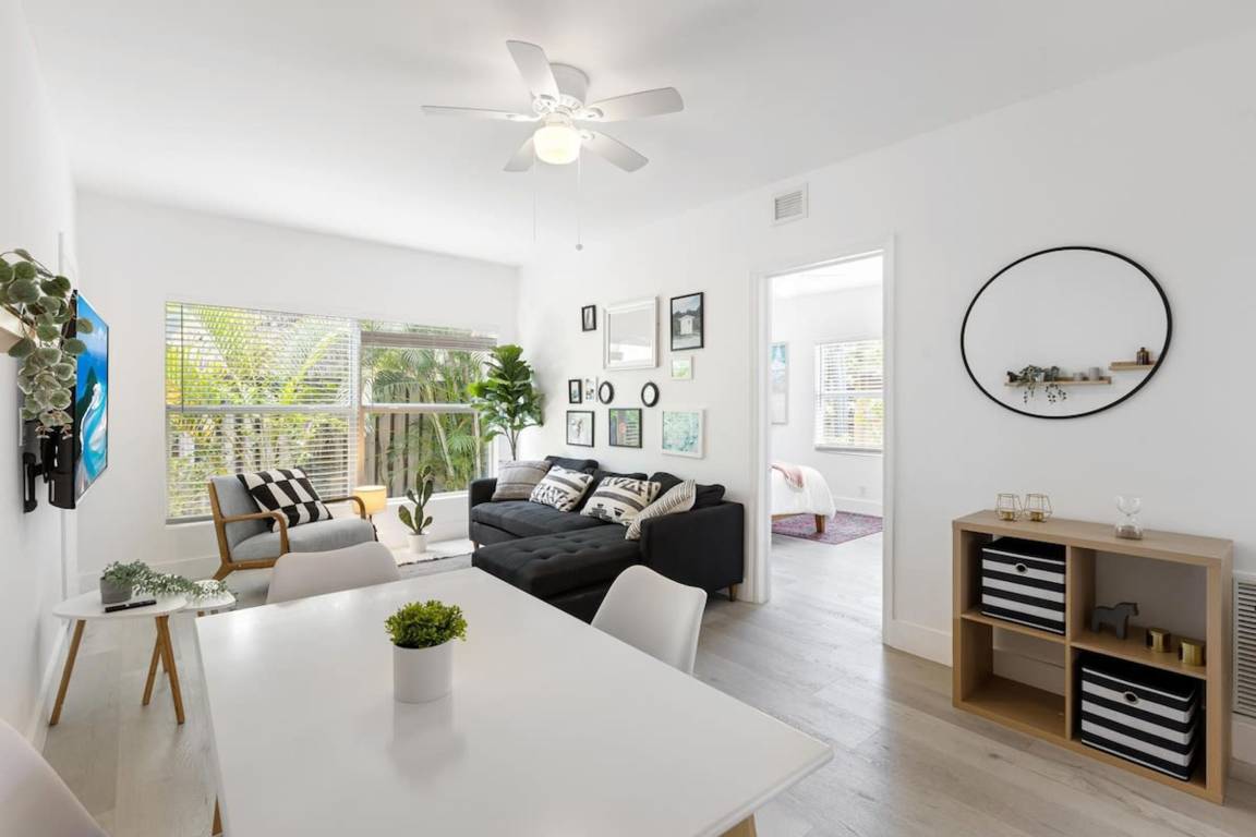 House ∙ 2 Bedrooms ∙ 4 Guests - Fort Lauderdale, FL