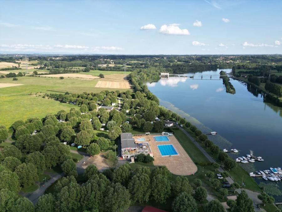 Tent ∙ 2 Bedrooms ∙ 5 Guests - Beaujolais