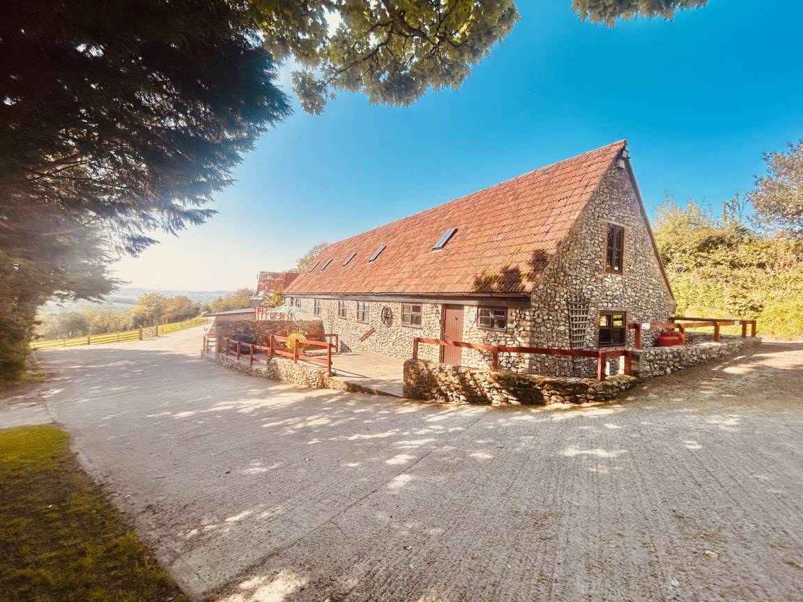 Cottage ∙ 3 Bedrooms ∙ 6 Guests - Lyme Regis
